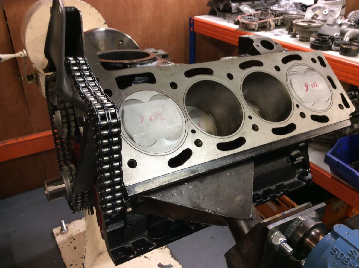 Competition cylinder block. – Retro Engineering