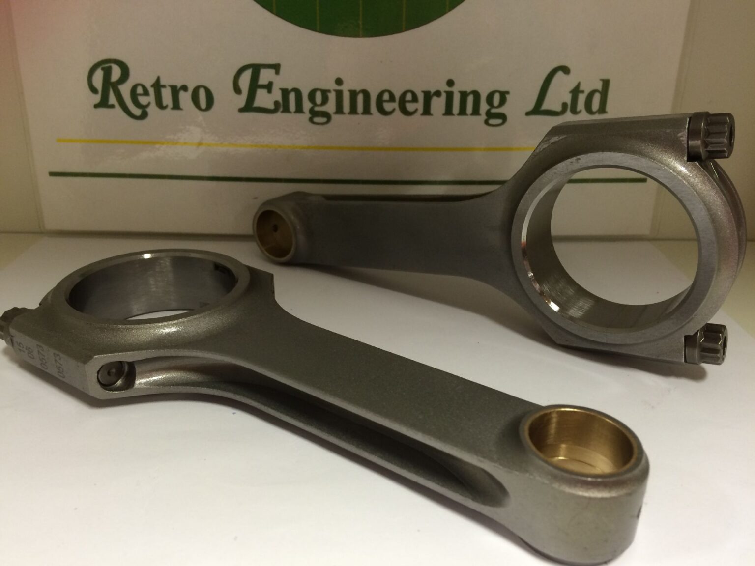Conrods set of 4 inclusive ARP 2000 bolts – Retro Engineering